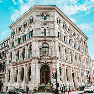 EDHEC Business School : Rankings, Fees & Courses Details | Top Universities