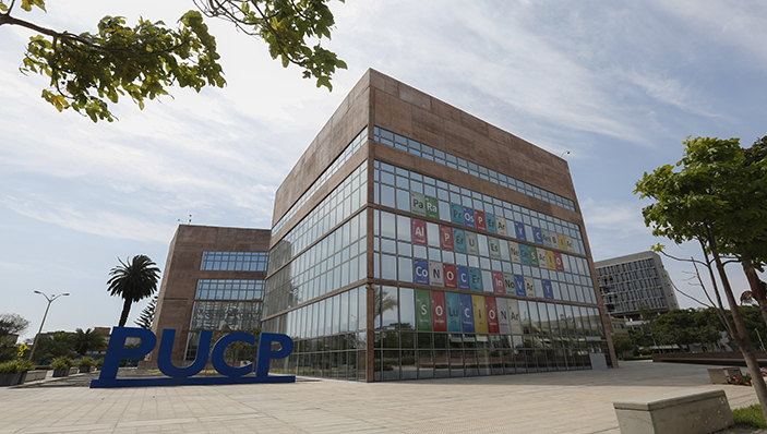 Pontificia Universidad Catolica del Peru (PUCP) : Rankings, Fees ...