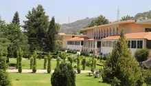 Rafik Hariri University : Rankings, Fees & Courses Details | Top ...